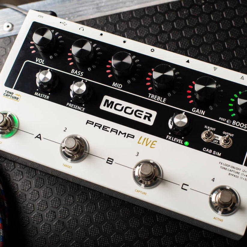 MOOER Preamp Live Pedal – DeathCloud